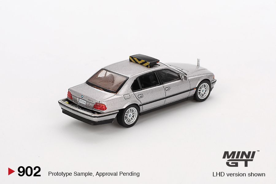 1:64 BMW 750IL from 'Tomorrow Never Dies' James Bond 007 English ...